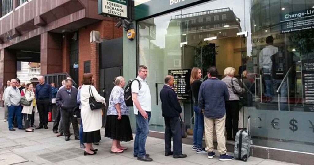 How to Find Competitive Currency Exchange Rates in the UK